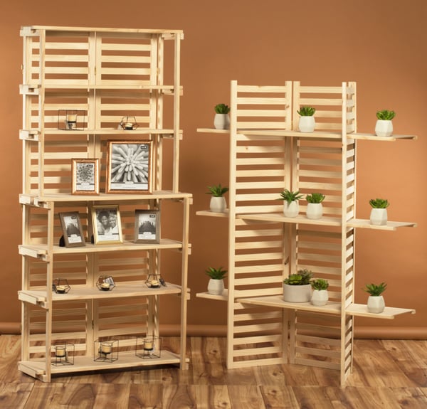 Rustic Wood Displays For The Fall Season