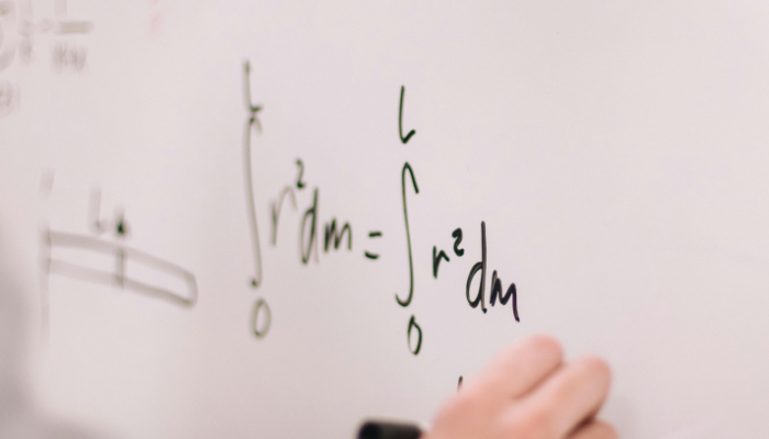 Retail Math Explained: Definition, Formulas & Real Examples